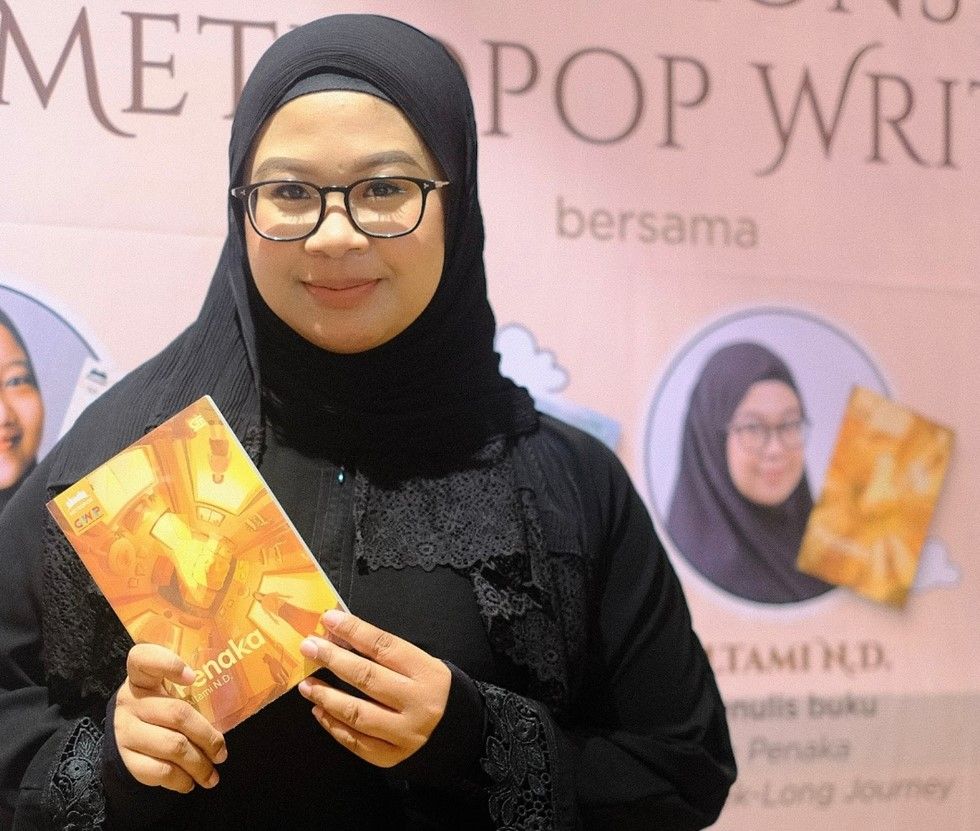 Apa Arti Buku Dongeng Di Novel Penaka Cek Q A Dengan Penulisnya